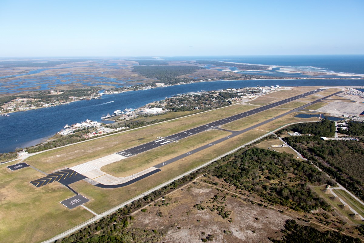 Airfield Runway and Taxiway Repairs - Avcon