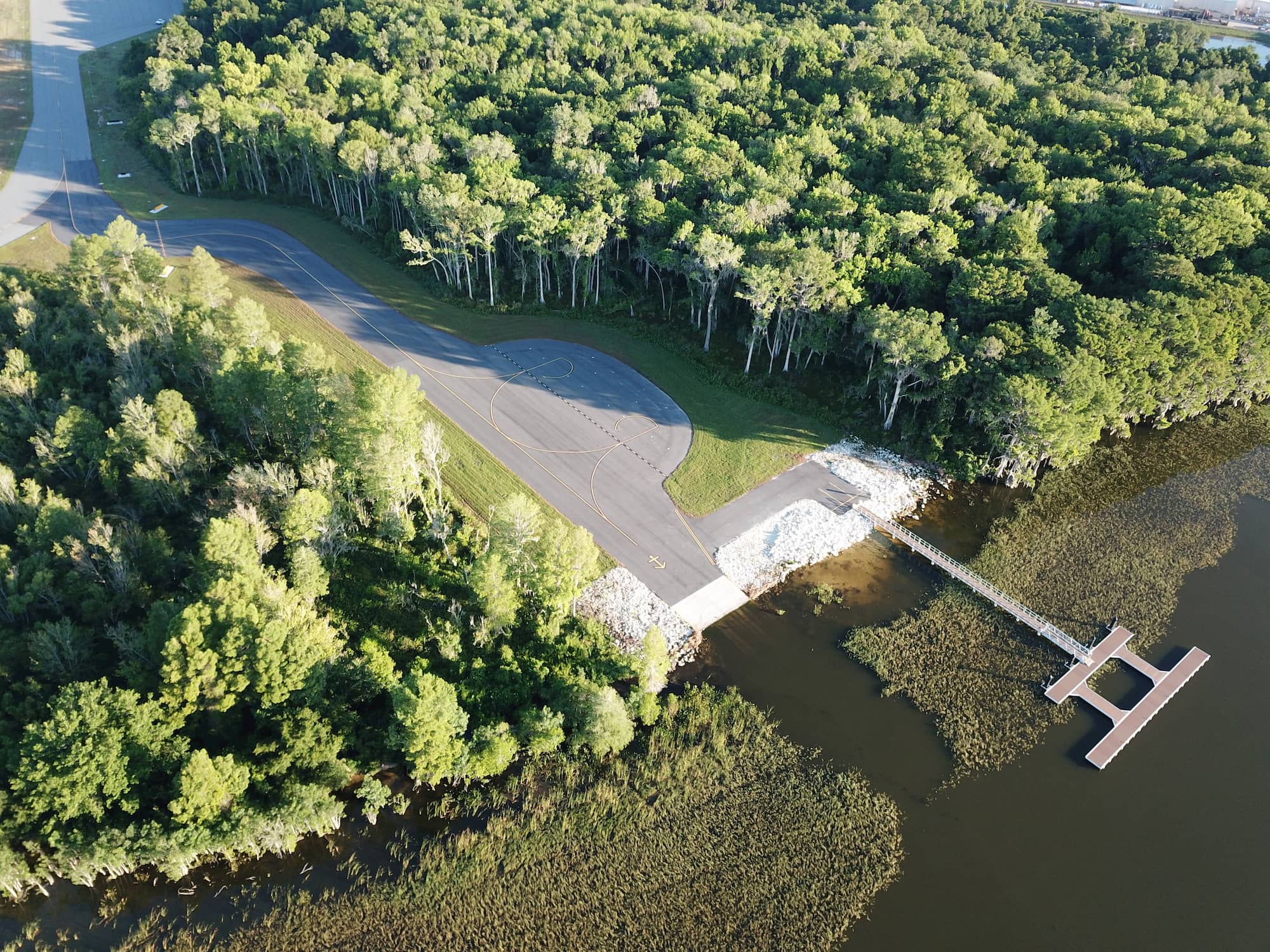 Taxilane Extension and Seaplane Ramp - Avcon